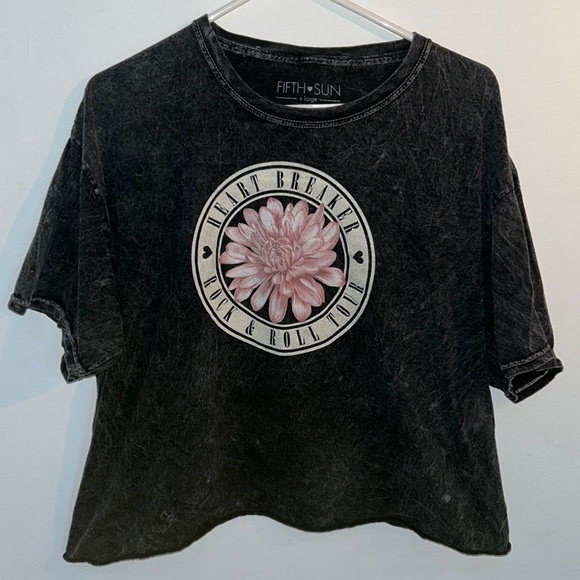 Fifth Sun | Tops | Fifth Sun Graphic Tshirt Size Xl | Poshmark
